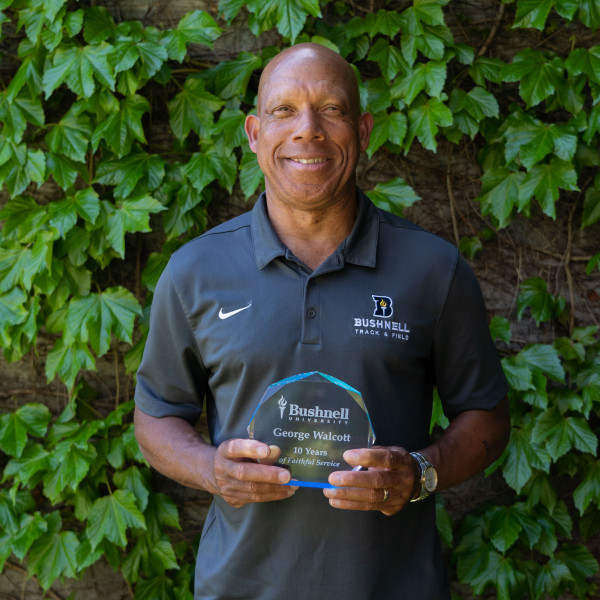 Bushnell Employees Honored at End of the Year Awards Luncheon - Academics